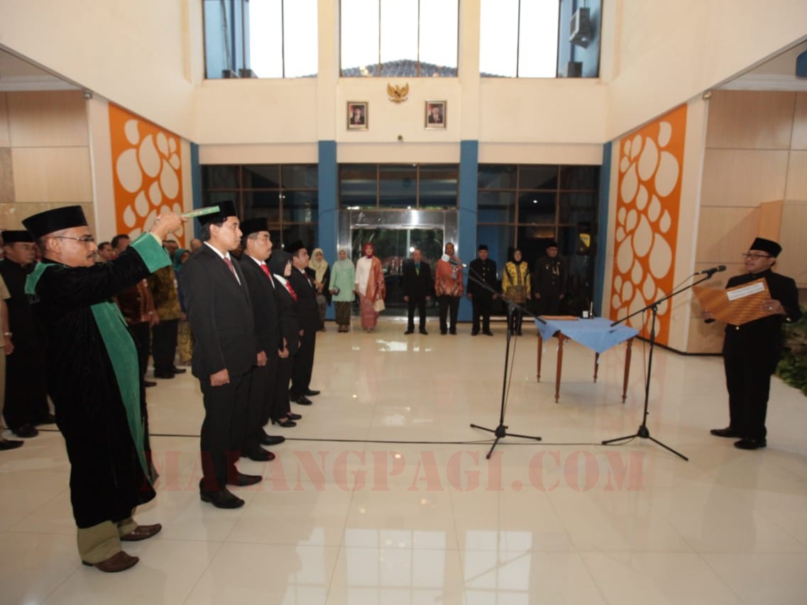 Sutiaji Lantik Jajaran Direksi dan Dewan Pengawas PDAM Kota Malang ... Sutiaji Lantik Jajaran Direksi dan Dewan Pengawas PDAM Kota Malang ...