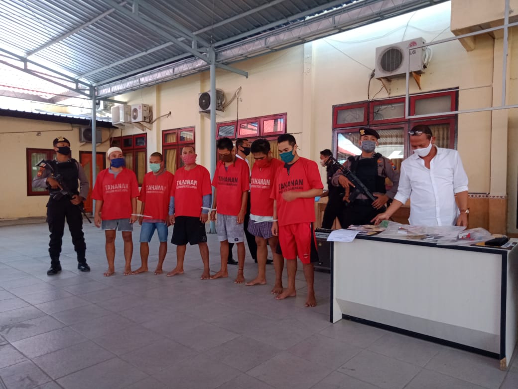 Pengedar Narkoba Asal Patapan Diringkus Satnarkoba Polres Sampang ... Pengedar Narkoba Asal Patapan Diringkus Satnarkoba Polres Sampang ...