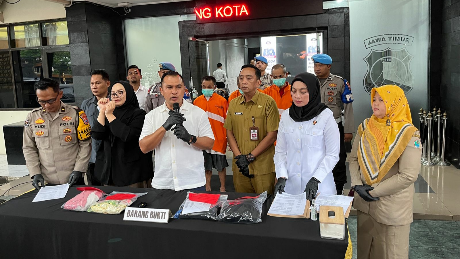 Ditinggal Istri Kerja di Luar Negeri, Dua Bapak di Kota Malang Tega Setubuhi Anak Kandung ...